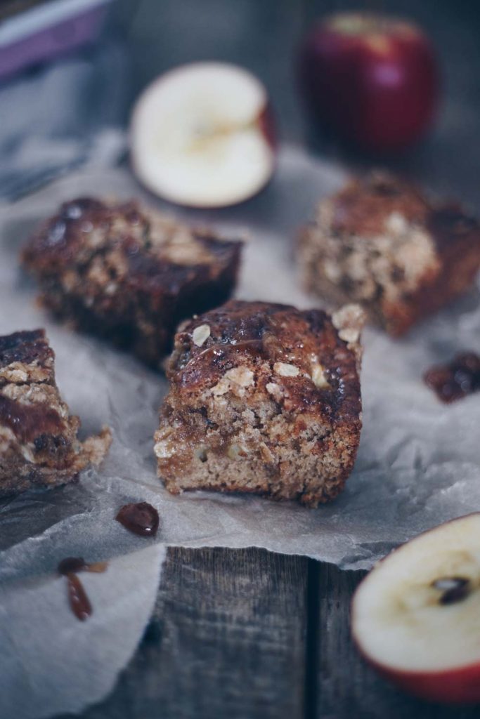 Apfel-Zimt-Kuchen backen - einfaches Rührkuchen Rezept