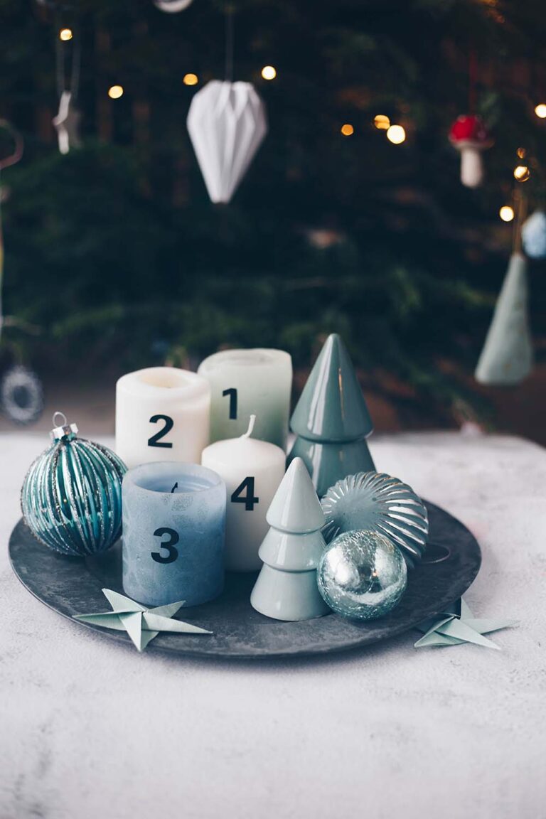 DIY moderner Adventskranz ohne Tanne mit Stumpenkerzen